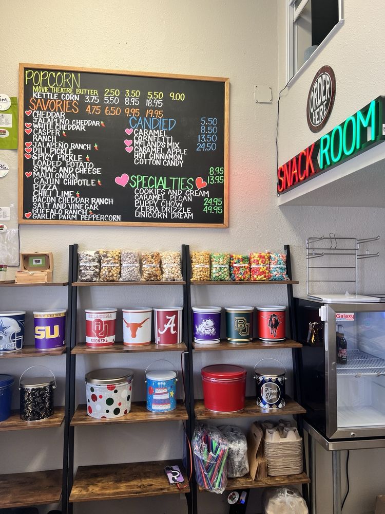 SNACK ROOM - Updated August 2025 - 37 Photos & 51 Reviews - 107 Hamlar ...