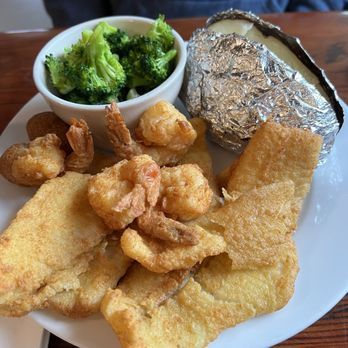 BEVRICKS CHAR HOUSE GRILLE - Updated January 2026 - 49 Photos & 110 ...