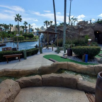 PIRATES COVE ADVENTURE GOLF - Updated December 2025 - 142 Photos & 51 ...