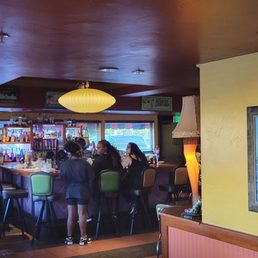 LUCILLE’S SMOKEHOUSE BAR-B-QUE - Updated July 2025 - 1538 Photos & 1262 ...