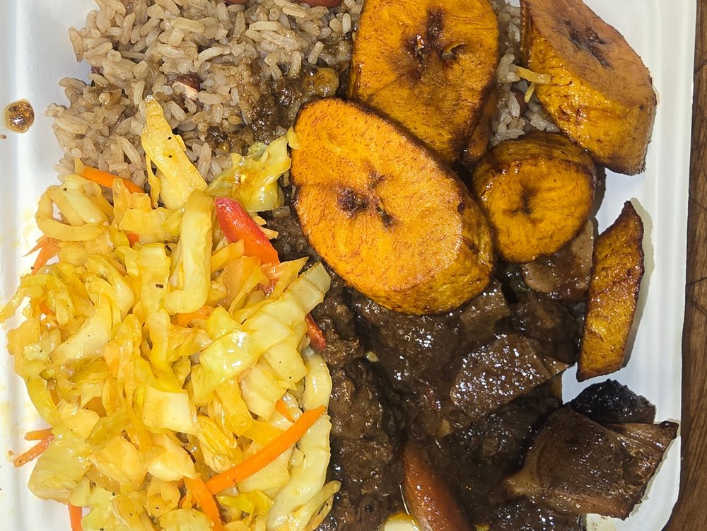 INTERNATIONAL CORNER: DMV Jerk Pot, Gaithersburg | Roadtrippers