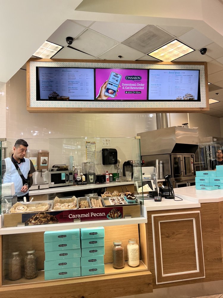 CINNABON - Updated December 2025 - 62 Photos & 75 Reviews - 925 Blossom ...
