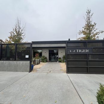 EZ TIGER - Updated September 2025 - 207 Photos & 184 Reviews - 222 E ...