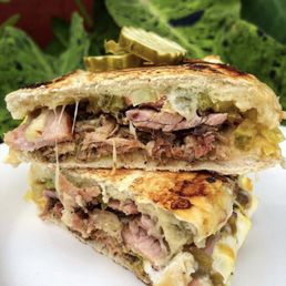 THE SHOALS SHACK - Updated December 2025 - 44 Photos & 46 Reviews ...