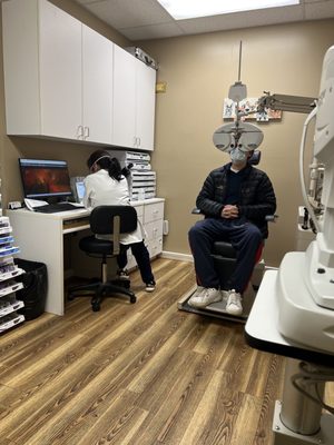 DOUGLAS NISHIDA, OD, FAAO - Updated December 2025 - 11 Photos & 99 ...