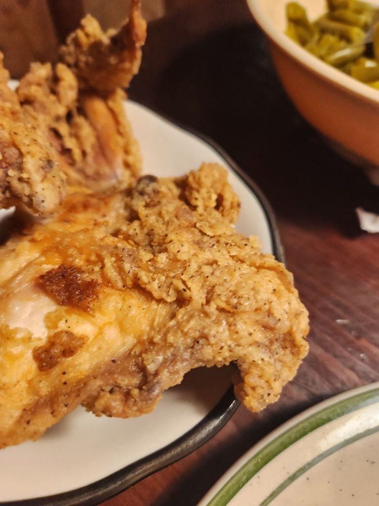 MIKE’S FARM & COUNTRY STORE - Updated March 2025 - 243 Photos & 170 ...