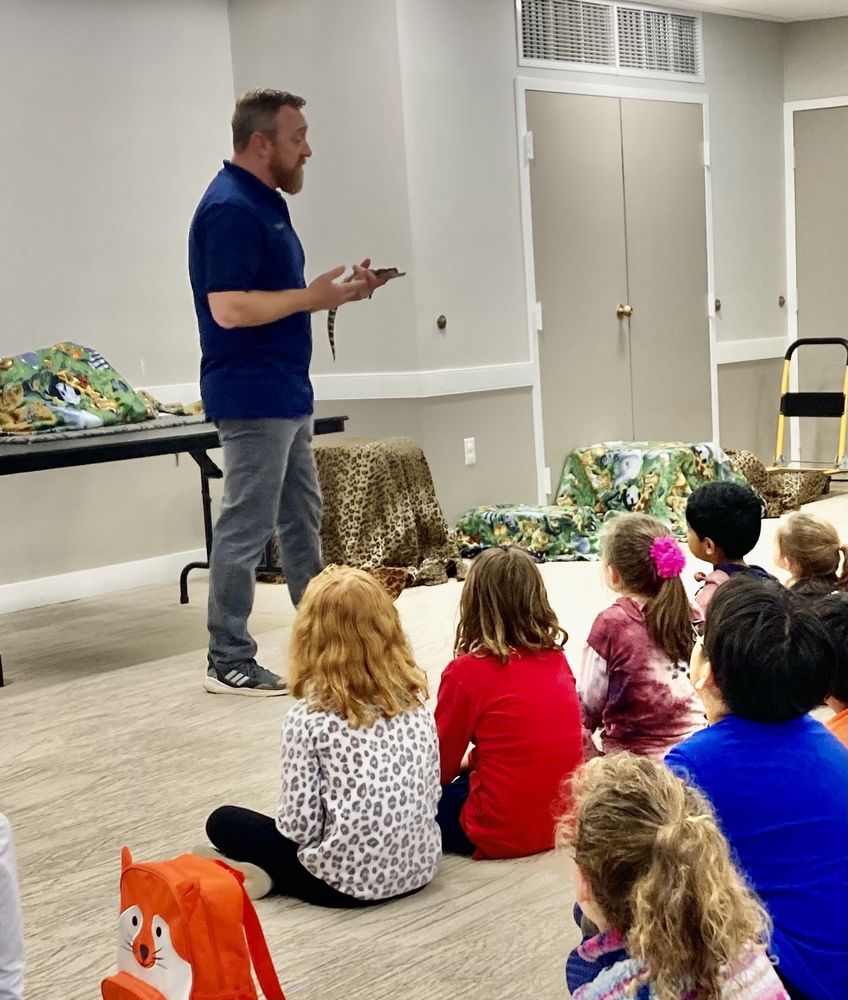 RADNOR MEMORIAL LIBRARY - Updated September 2025 - 79 Photos - 114 West ...