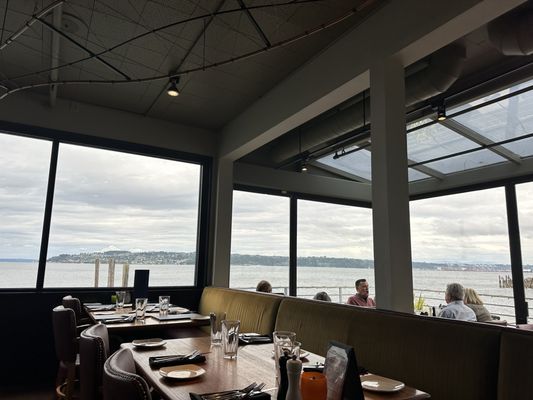 HARBOR LIGHTS - Updated March 2025 - 364 Photos & 503 Reviews - 2761 ...