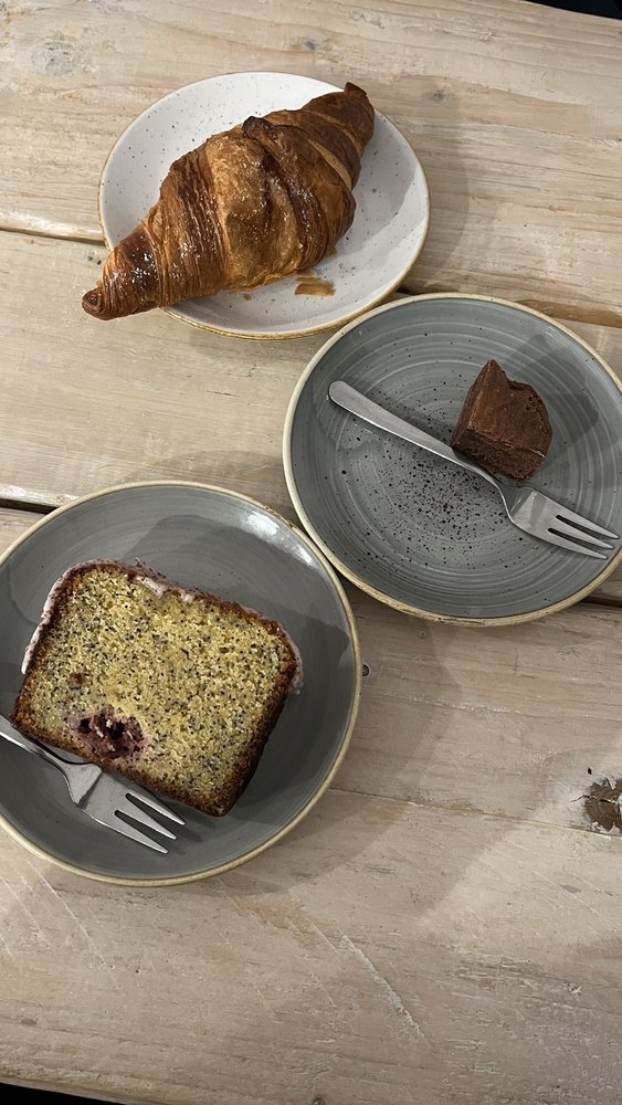 TWO PUPS COFFEE - 42 Photos & 38 Reviews - 74 Francis Street, Dublin ...