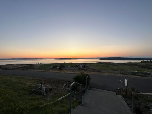 CHAMBERS BAY GRILL - Updated January 2026 - 147 Photos & 183 Reviews ...