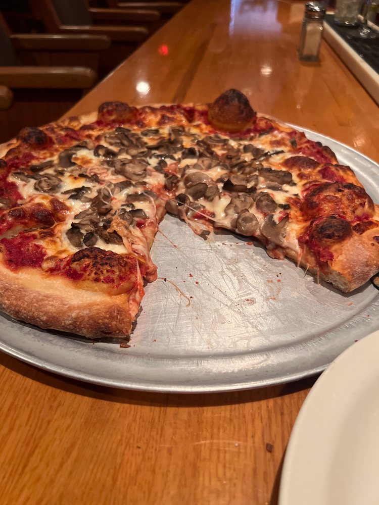 SNUZZLE’S - 53 Photos & 111 Reviews - 145 Lyons Rd, Mertztown ...