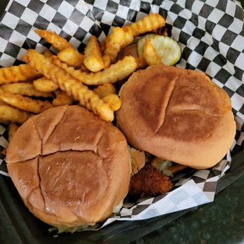 RAMBO’S HOT CHICKEN - Updated December 2024 - 58 Photos & 105 Reviews ...