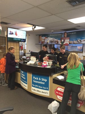 THE UPS STORE - TEMP. CLOSED - Updated October 2025 - 44 Photos & 112 ...