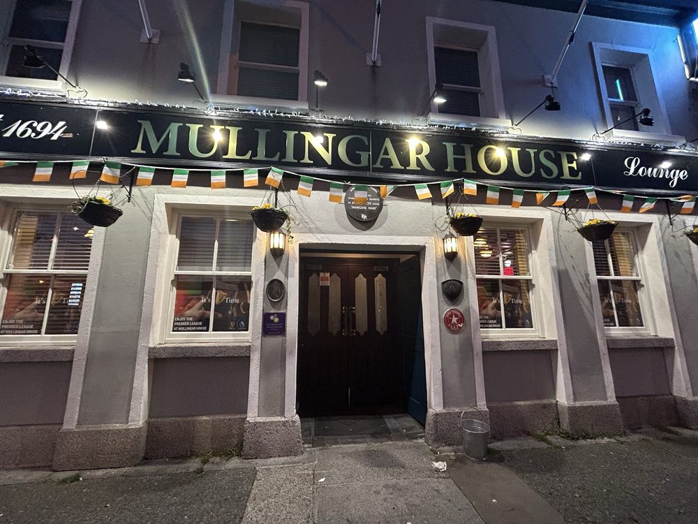 MULLINGAR HOUSE - Updated January 2026 - 14 Photos - Mullingar Terrace ...