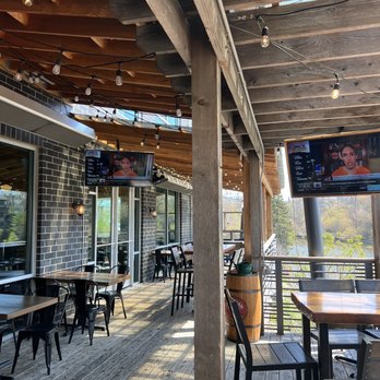 PIZZA MAN MILWAUKEE - Updated December 2025 - 274 Photos & 447 Reviews ...