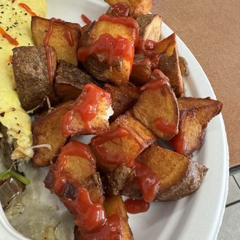 BUTTON UP CAFE - Updated August 2024 - 2894 Photos & 1337 Reviews - 97 ...