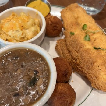 FIXINS SOUL KITCHEN - Updated December 2025 - 693 Photos & 274 Reviews ...