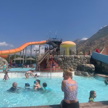 SPLASH SUMMIT WATERPARK - Updated June 2024 - 40 Photos & 34 Reviews ...