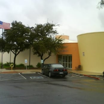 CODY LIBRARY - Updated February 2025 - 34 Photos & 26 Reviews - 11441 ...