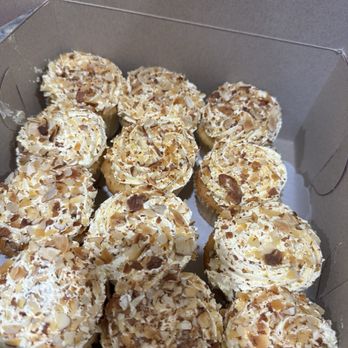 PETERS’ BAKERY - Updated November 2024 - 1976 Photos & 2482 Reviews ...