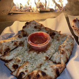 PYRO PIZZA - 222 Photos & 377 Reviews - 1207 SE Hawthorne Blvd ...