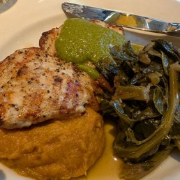 LUCKY 32 SOUTHERN KITCHEN - Updated December 2025 - 984 Photos & 1040 ...