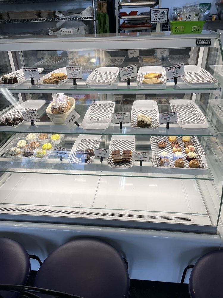 EAT MY SWEETS BAKERY - Updated January 2025 - 30 Photos - 238 Main ...