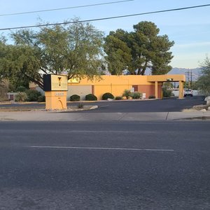 PYRAMID FEDERAL CREDIT UNION - Updated June 2025 - 14 Reviews - 5280 E ...