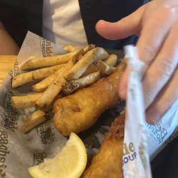 CRABBY’S BEACHSIDE - Updated January 2026 - 223 Photos & 344 Real ...