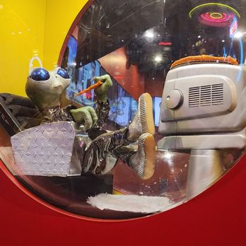 SPACE ALIENS BAR & GRILL - Updated March 2025 - 117 Photos & 107 ...