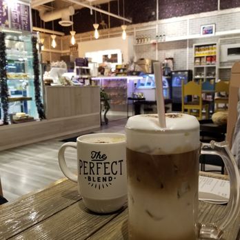 AGHATI HOUSE - Updated January 2025 - 51 Photos & 32 Reviews - 7350 W ...