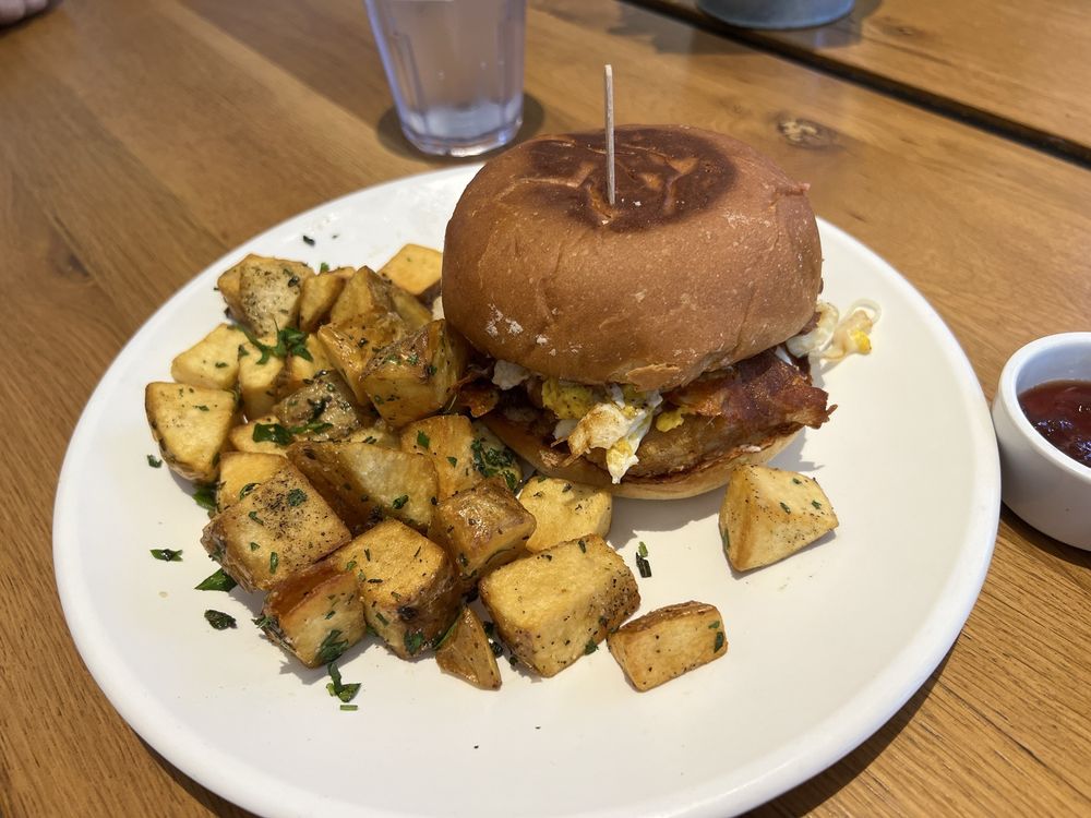 NUTMEG BAKERY & CAFE - Updated May 2025 - 64 Photos & 28 Reviews ...