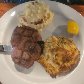 CARSON’S CREEKSIDE RESTAURANT AND LOUNGE - Updated July 2025 - 225 ...