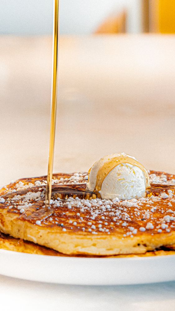 YOLKED KITCHEN - Updated November 2025 - 547 Photos & 208 Reviews ...