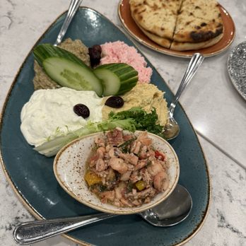 MEZES - Updated December 2025 - 391 Photos & 292 Reviews - 456 Danforth ...