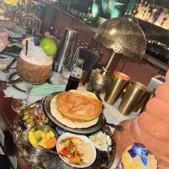 LEILA - Updated March 2025 - 2067 Photos & 540 Reviews - 3956 30th St ...