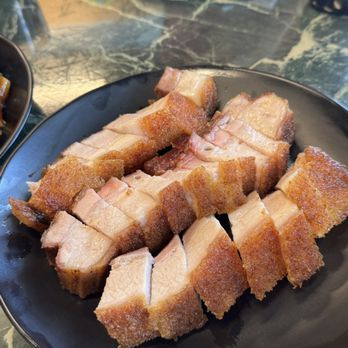 FAMOUS KITCHEN - Updated August 2025 - 359 Photos & 186 Reviews - 1802 ...