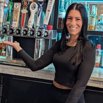 423 MAIN BAR GRILL & ROOFTOP - Updated July 2025 - 60 Photos & 58 ...