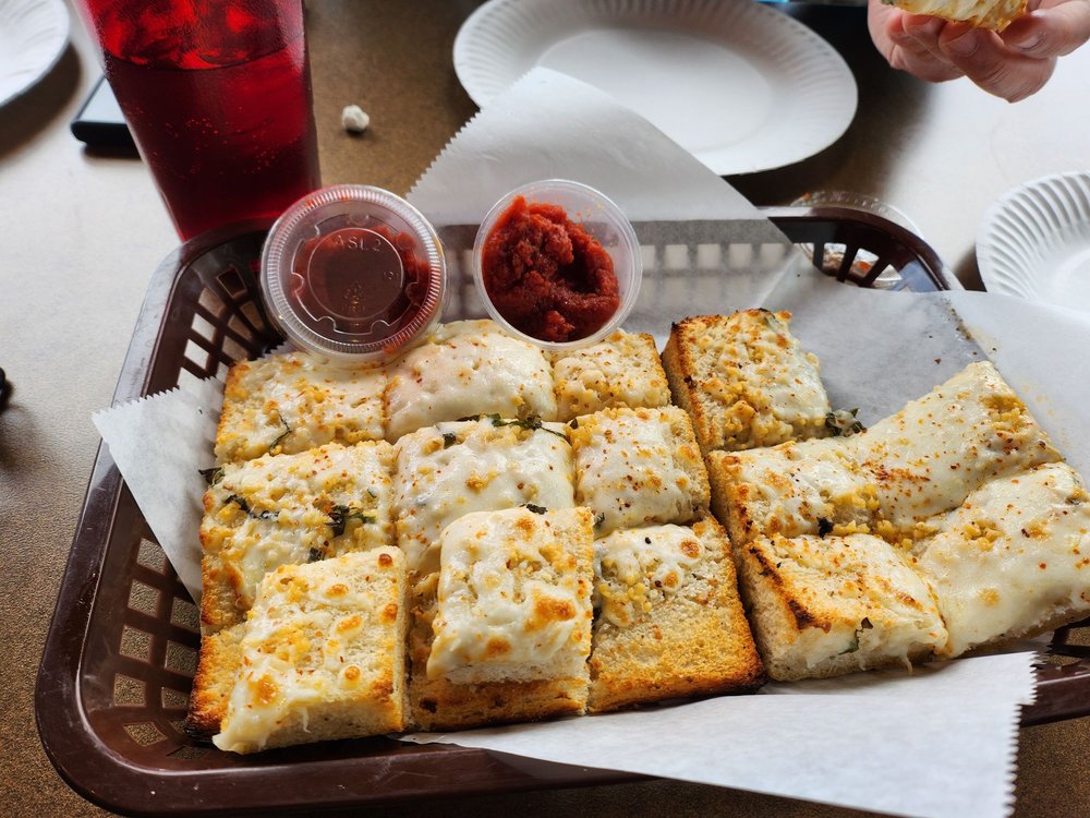 WILD GARLIC PIZZA & PUB - Updated November 2025 - 304 Photos & 416 ...