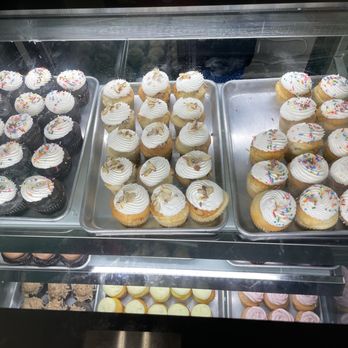 DAVE’S CAKES OF OMAHA - Updated December 2025 - 74 Photos & 25 Reviews ...