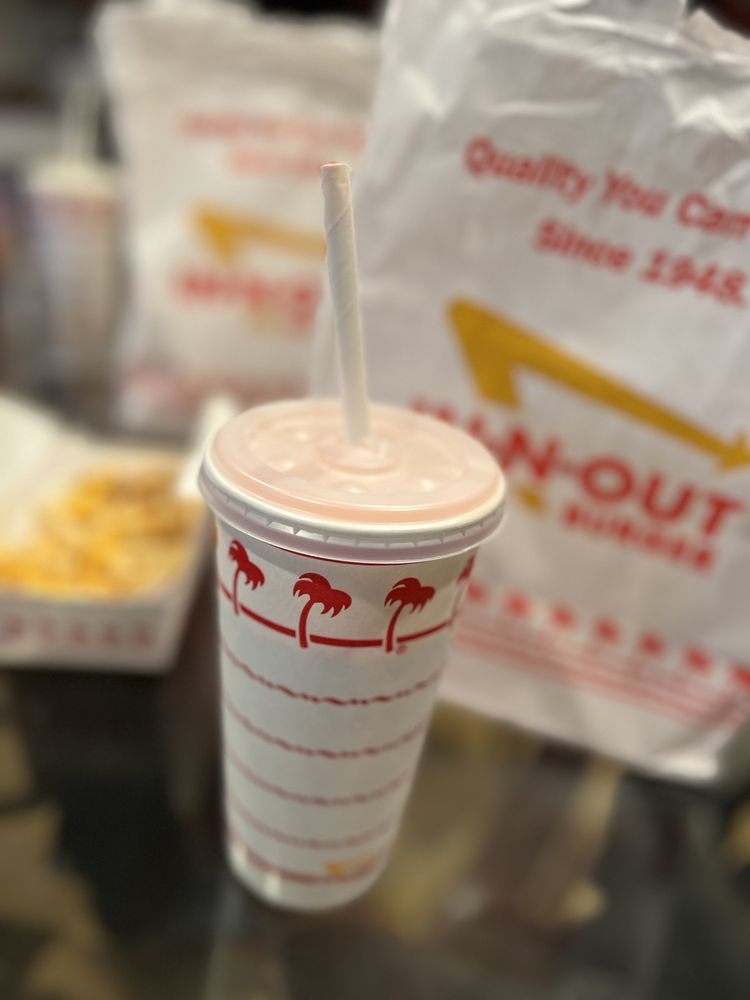 IN-N-OUT BURGER - 334 Photos & 393 Reviews - 53 W El Camino Real ...