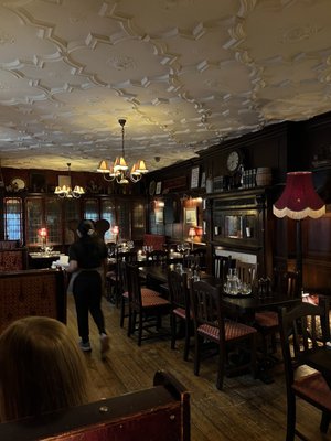 SHIP TAVERN - Updated January 2026 - 159 Photos & 139 Reviews - 12 Gate ...