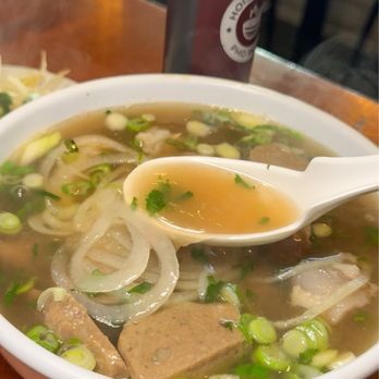 PHO SHOW - Updated March 2025 - 1013 Photos & 2084 Reviews - 4349 ...