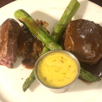 JAX CAFÉ - 260 Photos & 351 Reviews - 1928 University Ave NE ...