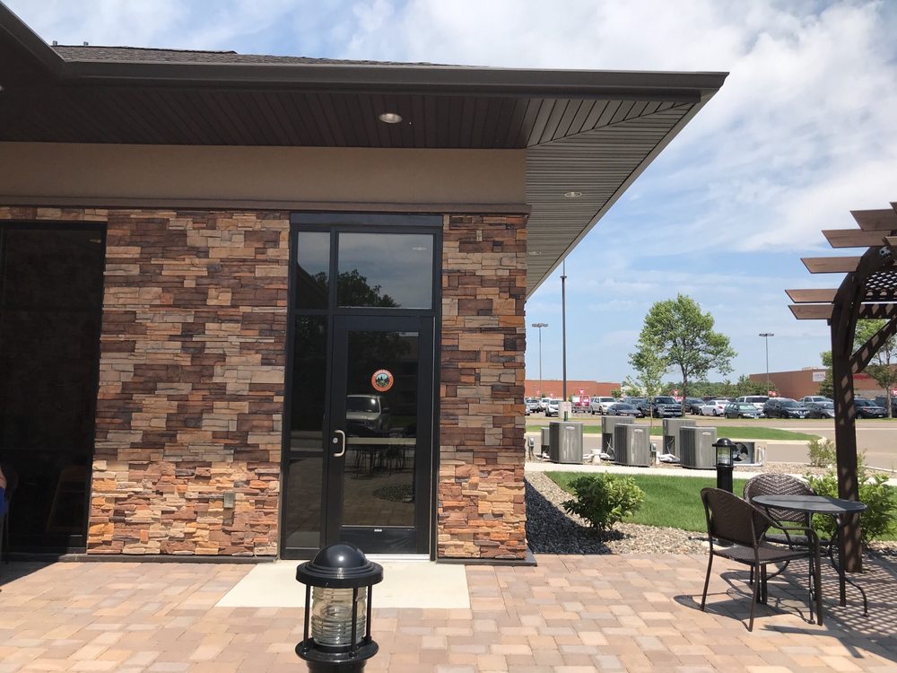 STONEHOUSE COFFEE - Updated October 2025 - 1952-1998 Clearwater Rd N ...