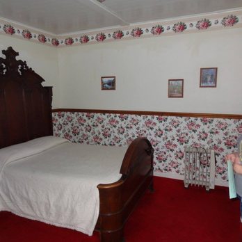 BRIDGEPORT INN - Updated September 2024 - 103 Photos & 157 Reviews ...