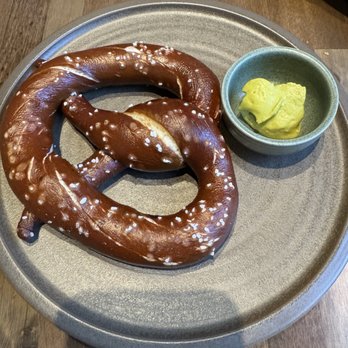 THE FRIARS TABLE - Updated December 2025 - 71 Photos & 30 Reviews ...