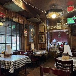 GERMANTOWN COMMISSARY - Updated May 2025 - 866 Photos & 1281 Reviews ...