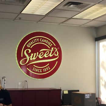 SWEET CANDY COMPANY - Updated December 2025 - 13 Photos & 22 Reviews ...