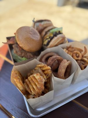 GAMI BURGER - Updated January 2026 - 214 Photos & 135 Reviews - 5093 ...